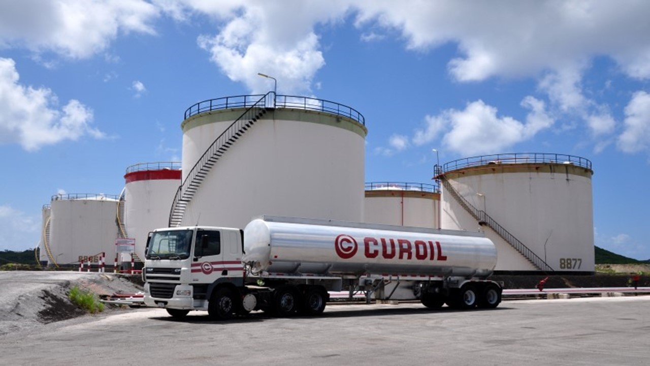 Curoil. Digital in one flight